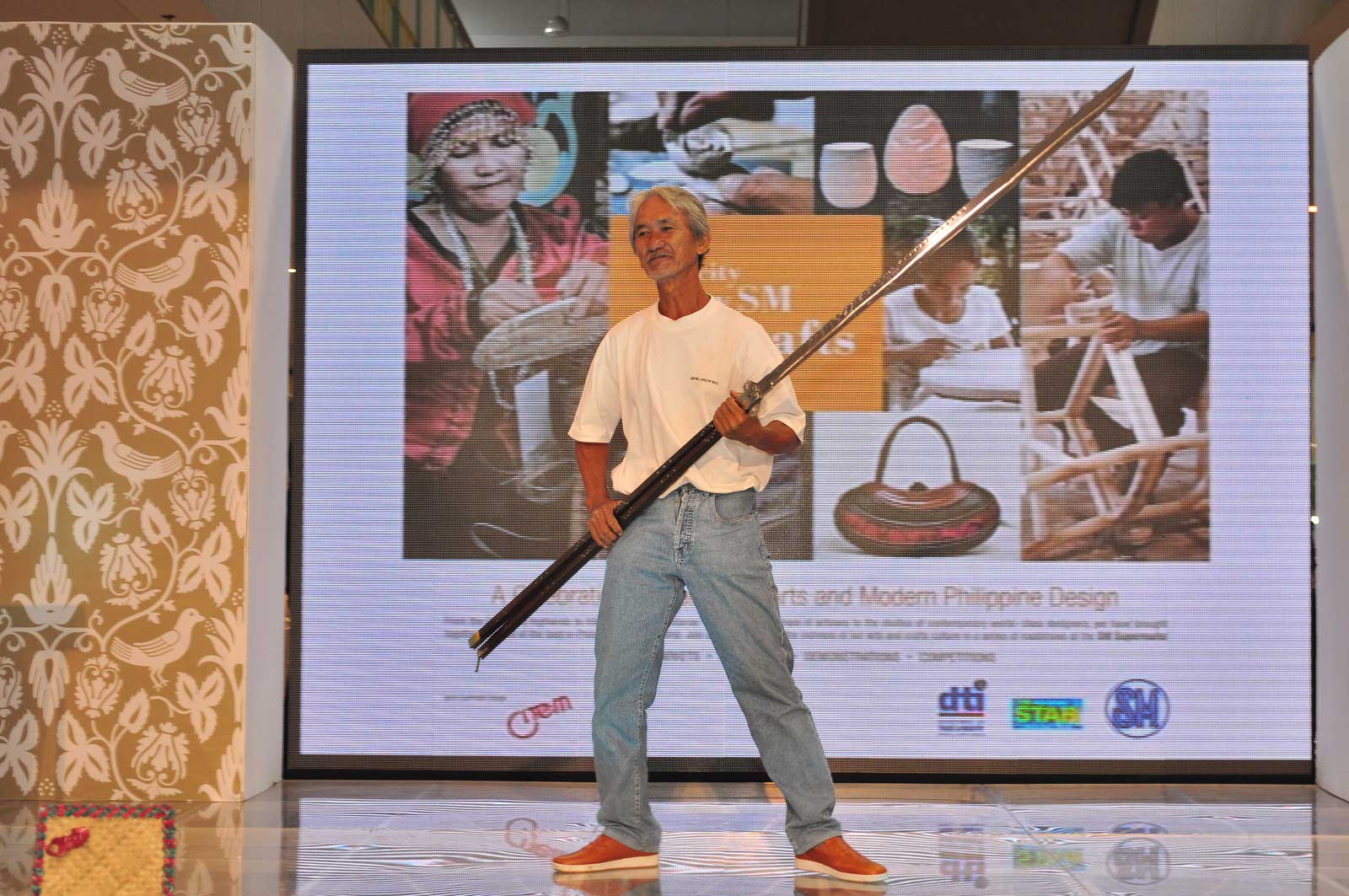 BULI, BALISONG, AND BURDANG TAAL IN BATANGAS - My City, My SM