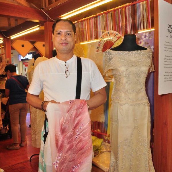 BULI, BALISONG, AND BURDANG TAAL IN BATANGAS - My City, My SM