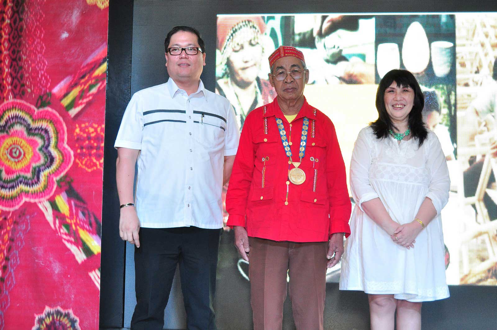 TINUBOK, HABLON, AND SINAMAY IN ILOILO - My City, My SM