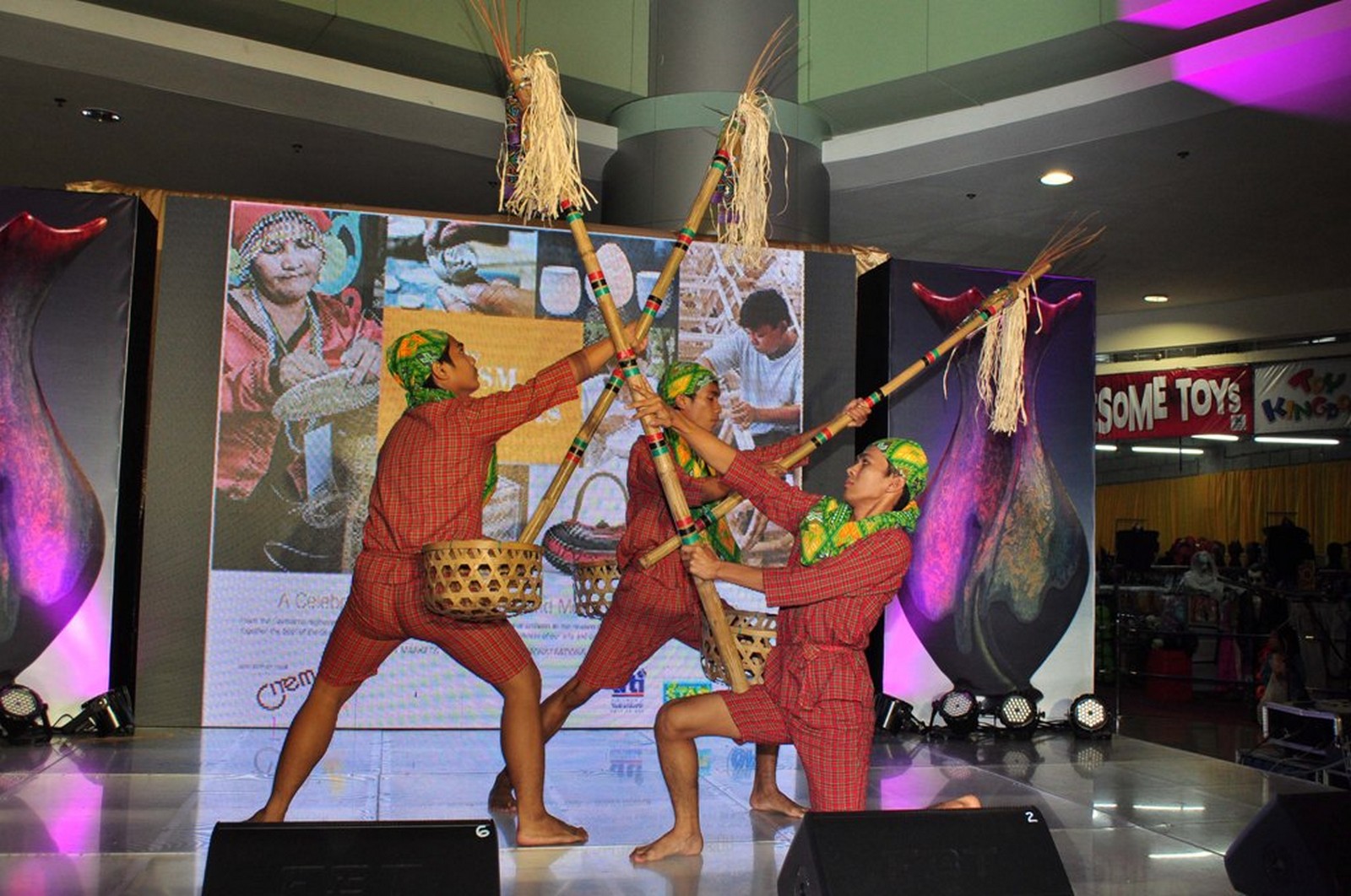 SHELLCRAFT, AMULETS, AND CUTLERY IN CAVITE - My City, My SM